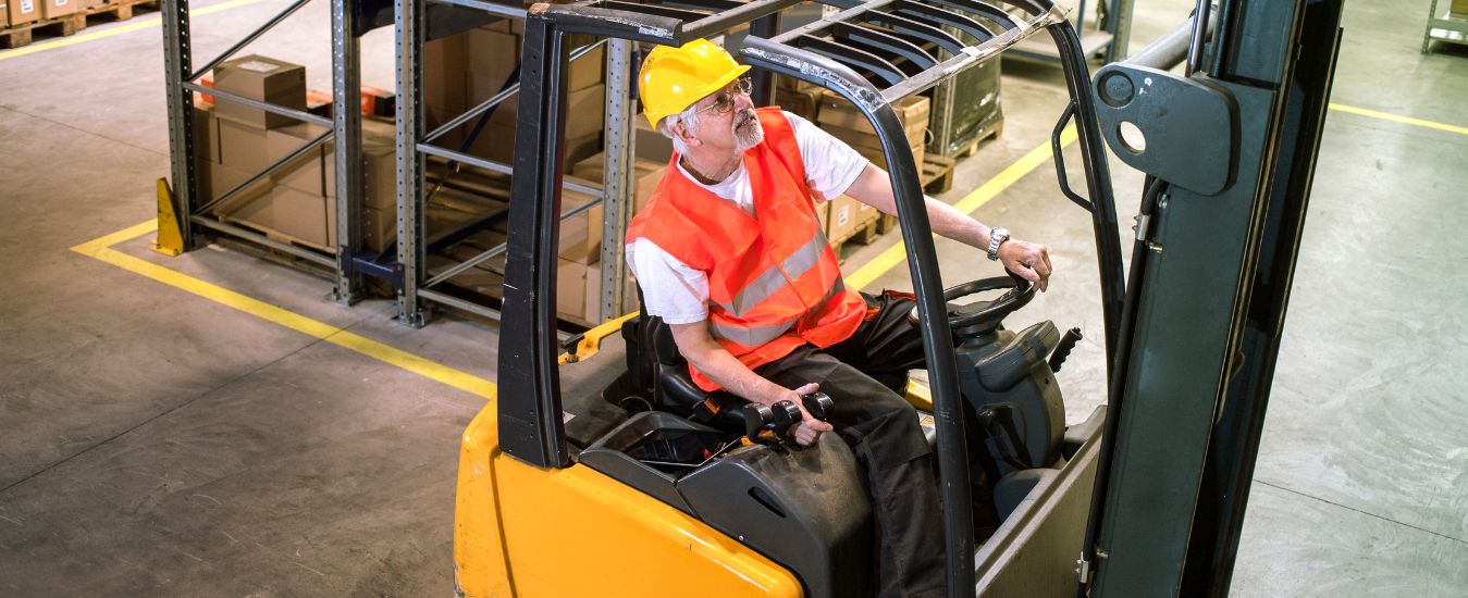 Should I Train As A Forklift Operator Or Instructor? | Acclaim Handling