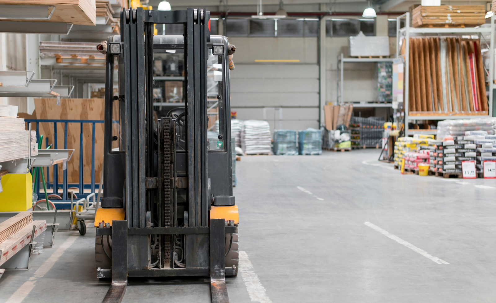 Safety Tips For Forklift Operators - Acclaim Handling